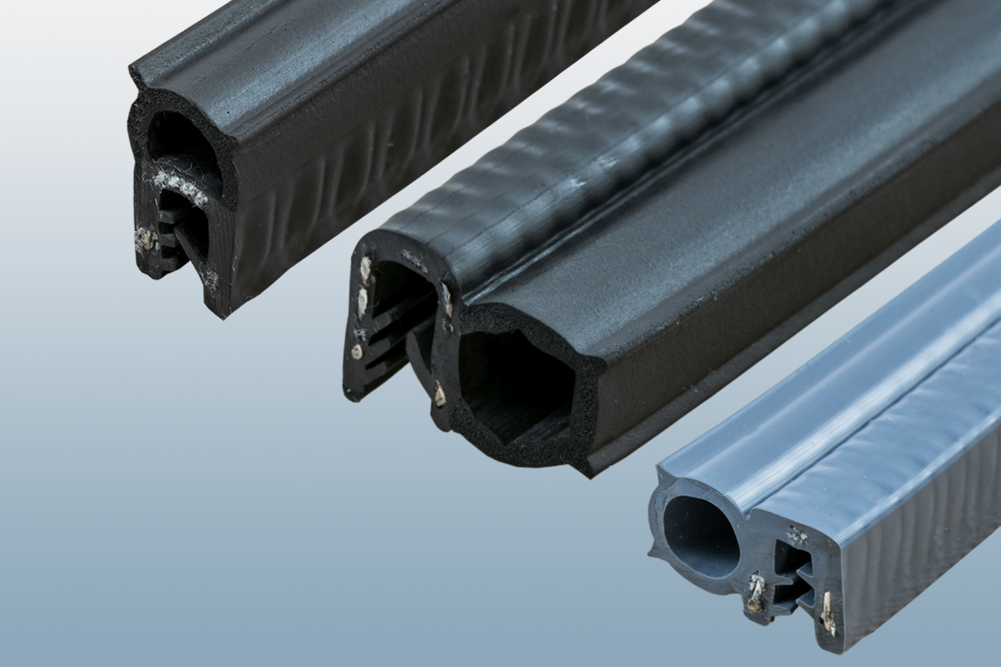 Flexible edge protection profiles and sealing profiles for industry